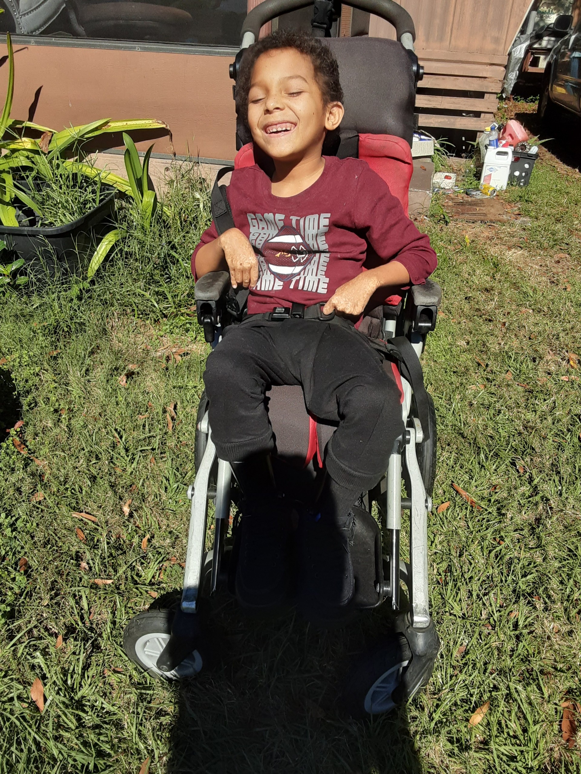 Meet Stanley! | Wheelchairs 4 Kids